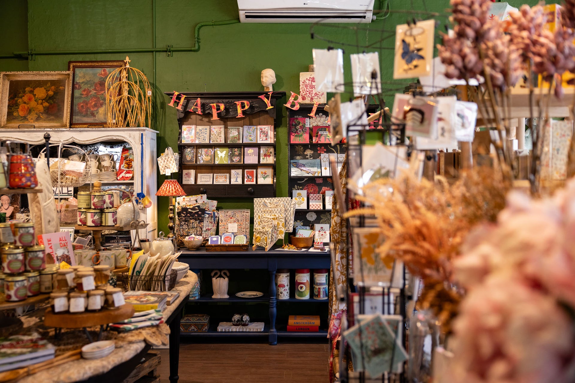 Rosy Rings Studio – Rosy Studio